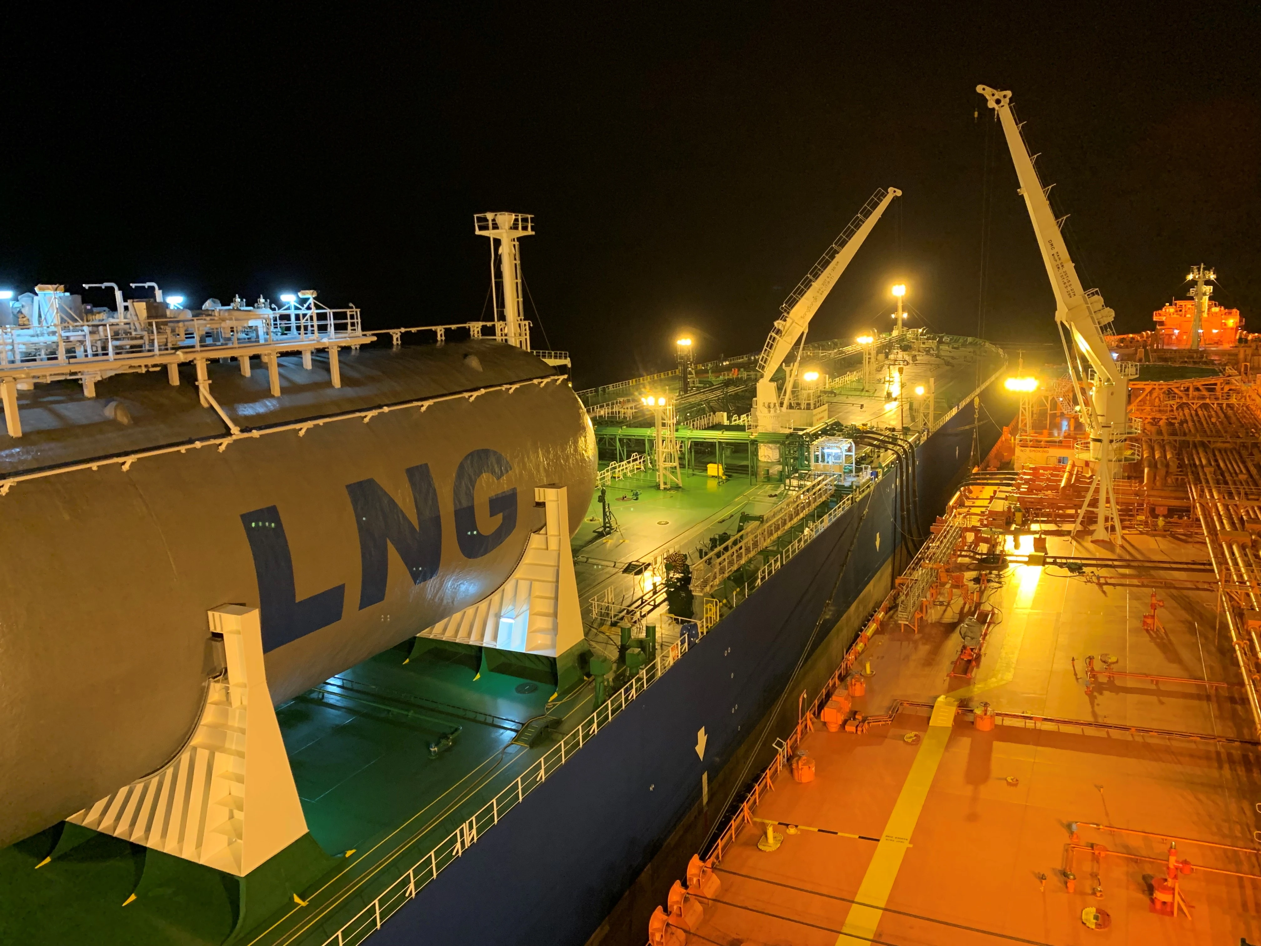 Delivering LNG ship-to-ship transfers for global energy company ...